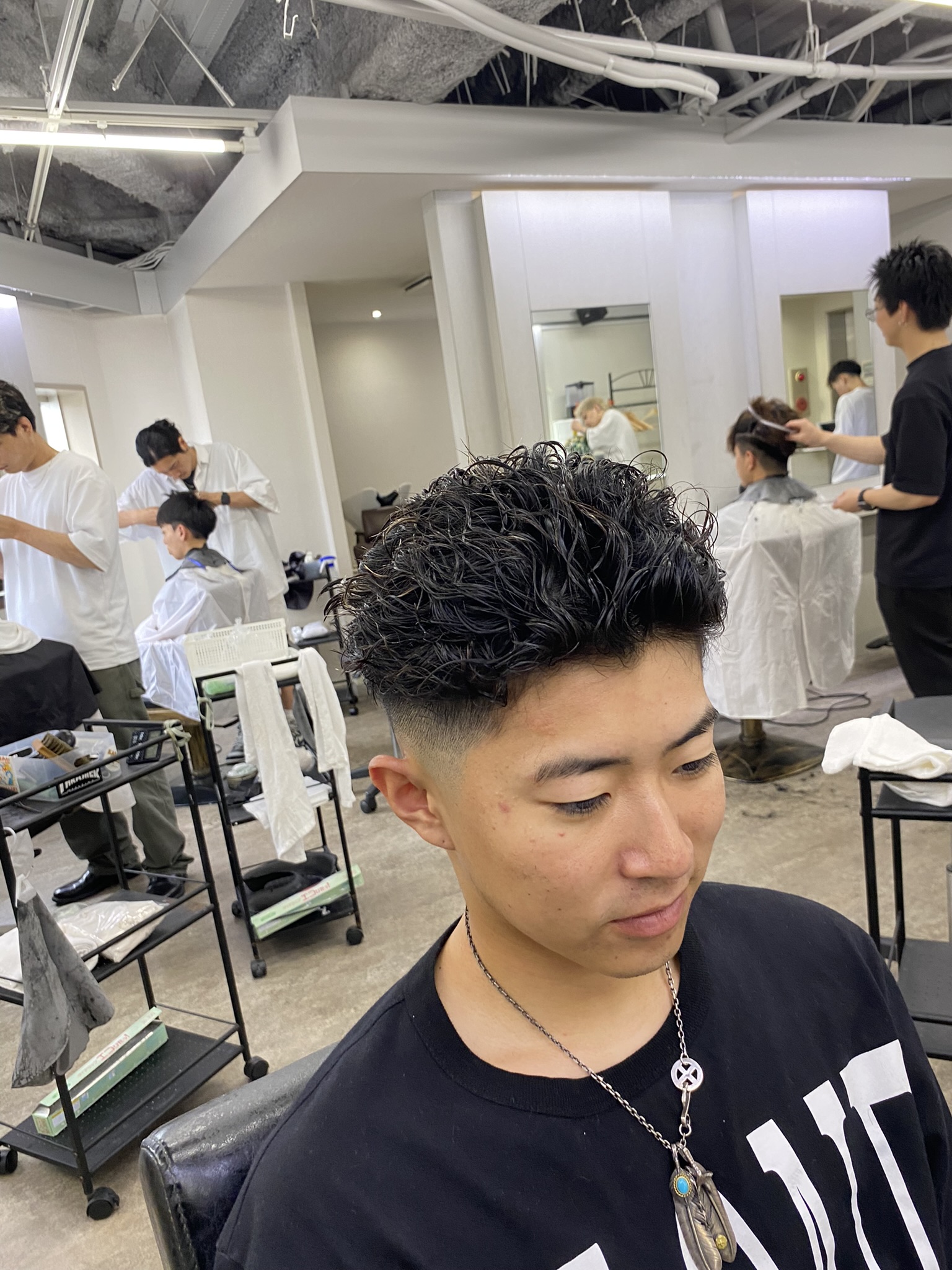 reverse perm | frei（フライ）｜大阪 梅田の美容室